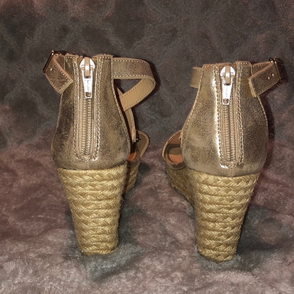 Candie's | Shoes | Candies Heel Sandals | Poshmark